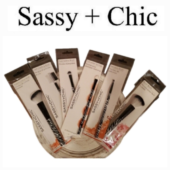 Sassy + Chic | Makeup | Sassy Chic Animal Print 6pc Brush Set | Poshmark